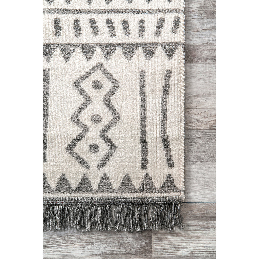Outdoor Tribal Gretchen Rug – Modern Rustic Home
